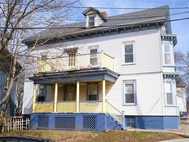 house with 8 bedroom, Providence RI DS104152561