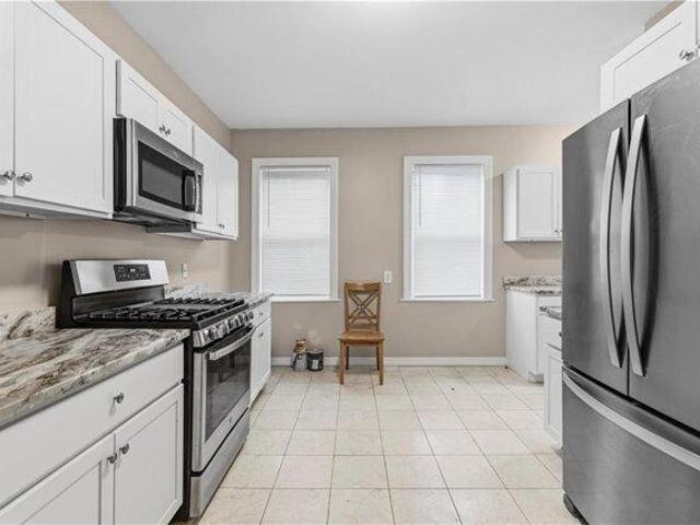 house with 8 bedroom, Providence RI DS102726401