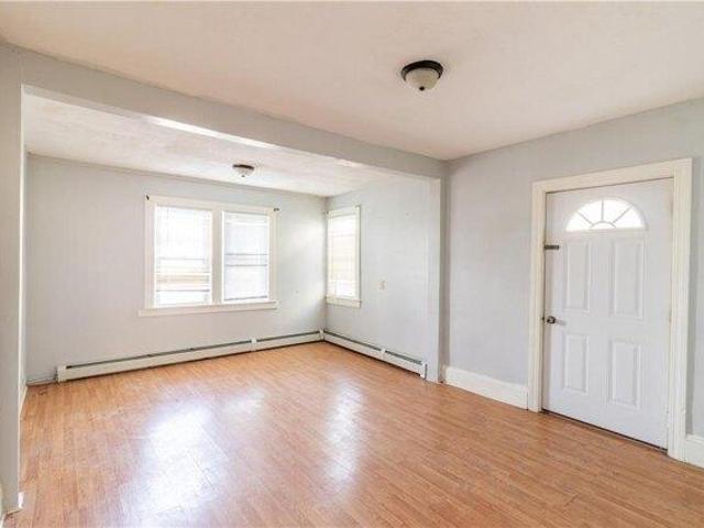 house with 8 bedroom, Providence RI DS103017801