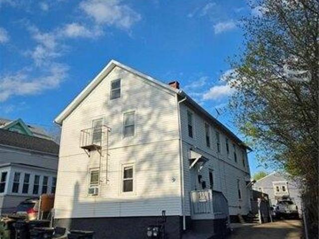 house with 8 bedroom, Providence RI ES103124990