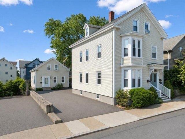 house with 8 bedroom, Providence RI ES103886758