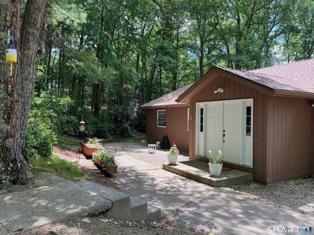 house with 8 bedroom, Putnam CT ES103432473