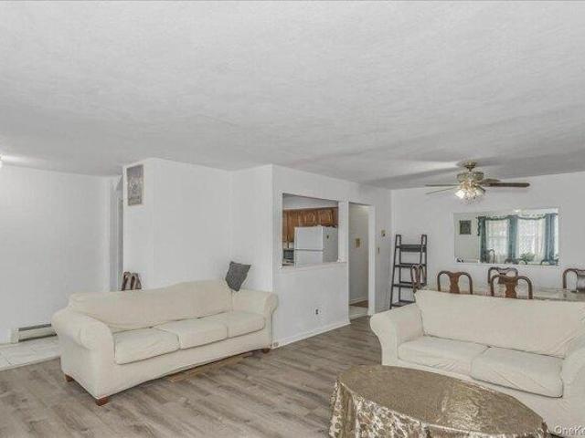 house with 8 bedroom, Queens Village NY ES104905786