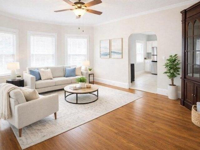 house with 8 bedroom, Quincy MA DS101657781