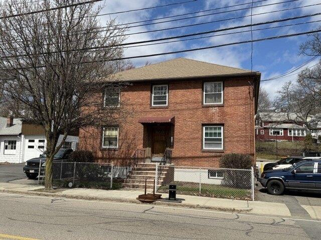 house with 8 bedroom, Quincy MA ES105061214