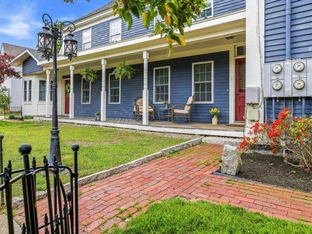 house with 8 bedroom, Raymond NH ES105095104