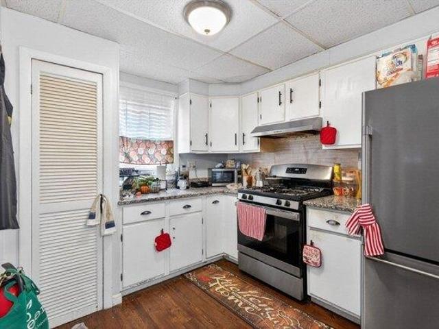 house with 8 bedroom, Revere MA DLS102280406