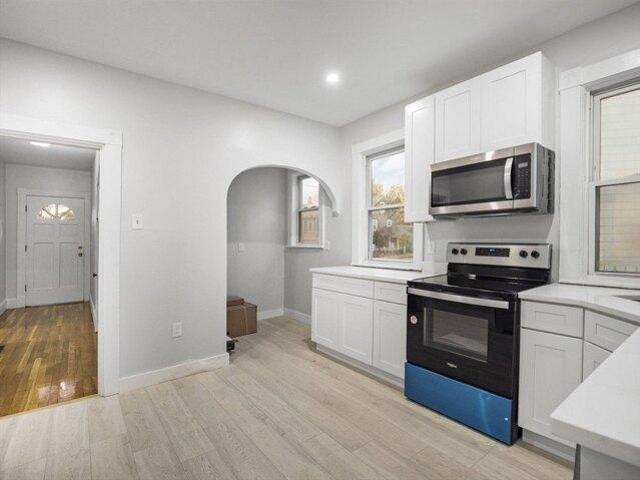 house with 8 bedroom, Revere MA DS102371328