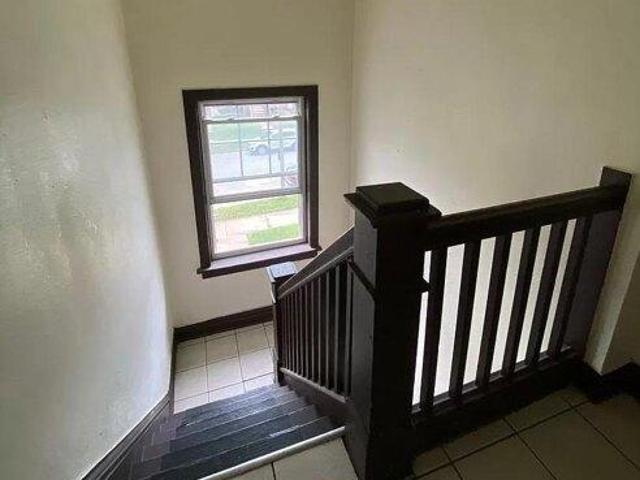 house with 8 bedroom, Saint Louis MO DLS89209494