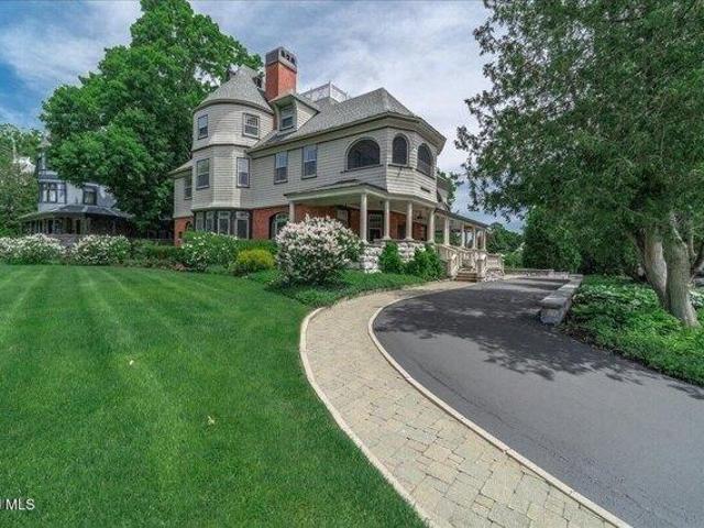 house with 8 bedroom, Saratoga Springs NY ES103599859