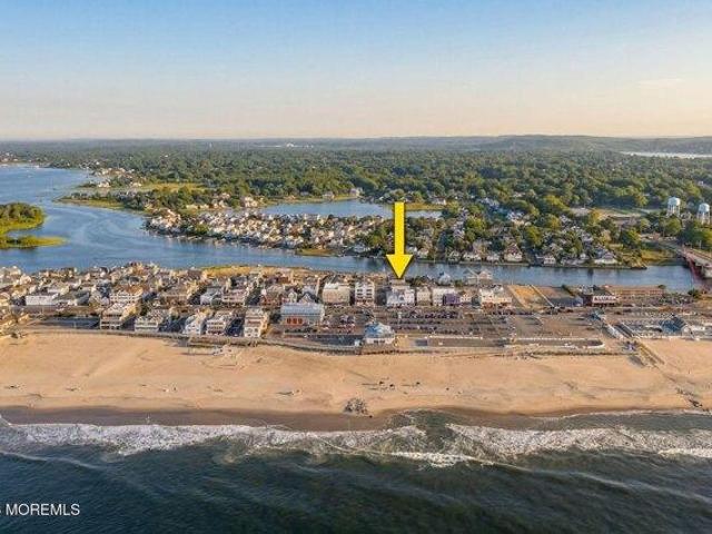 house with 8 bedroom, Sea Bright NJ DLS101659047