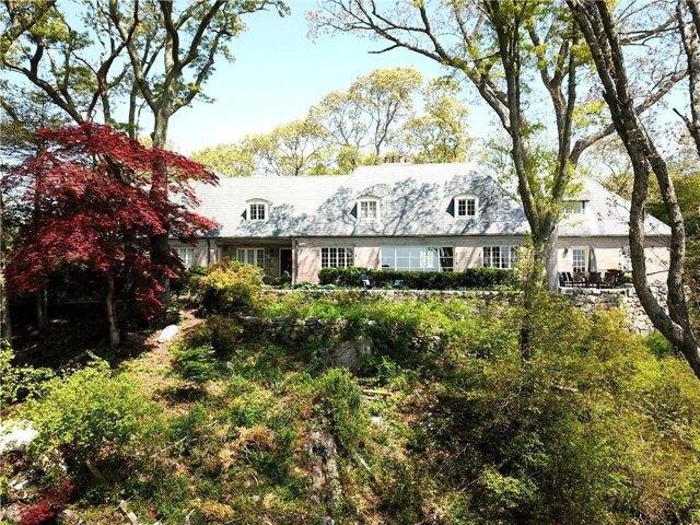 house with 8 bedroom, South Kingstown RI DLS103018612