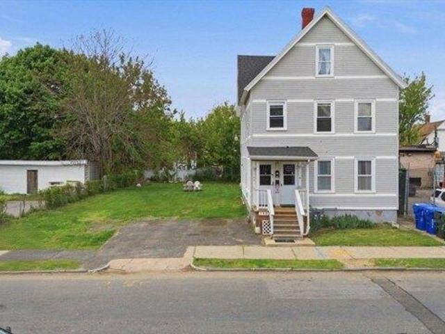 house with 8 bedroom, Springfield MA DLS103016890