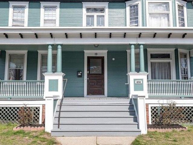 house with 8 bedroom, Springfield MA DS102922969