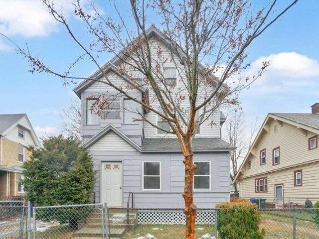 house with 8 bedroom, Springfield MA DS103808170
