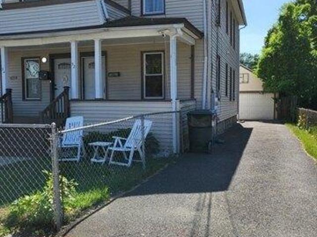 house with 8 bedroom, Springfield MA ES103126128