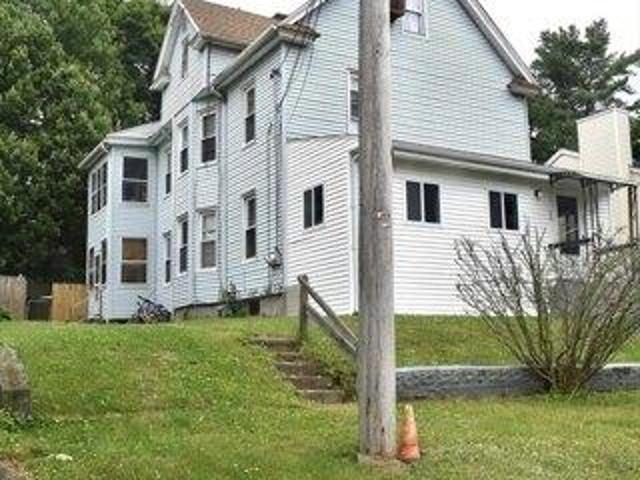 house with 8 bedroom, Springfield MA ES104760281