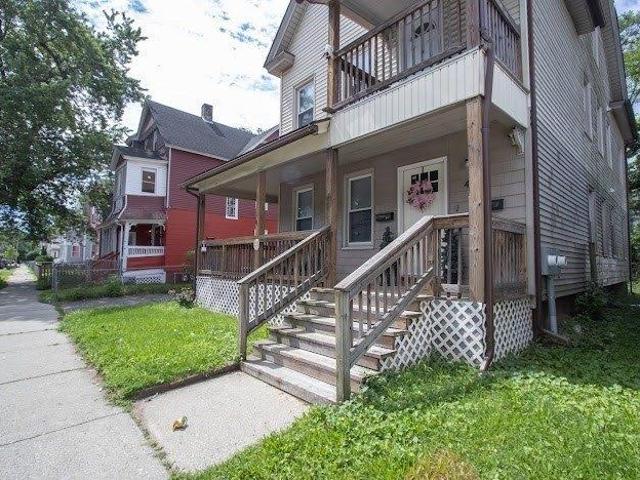 house with 8 bedroom, Springfield MA ES105041727