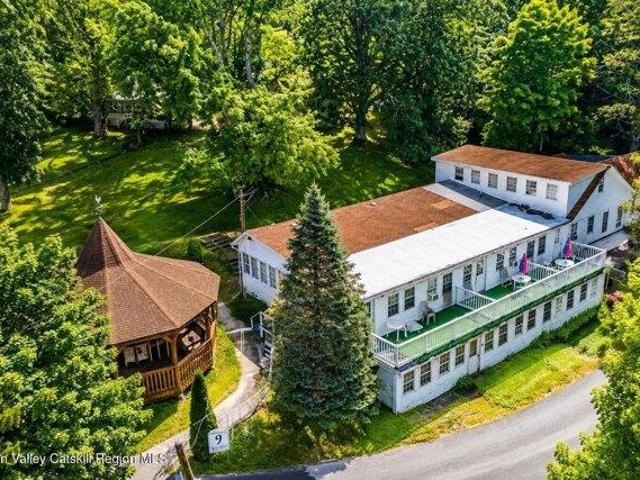 house with 98 bedroom, Saugerties NY ES104905191