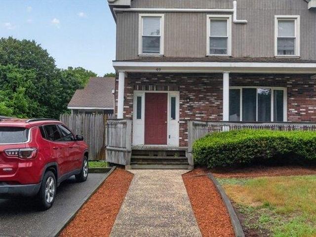 house with 9 bedroom, Taunton MA ES105092965
