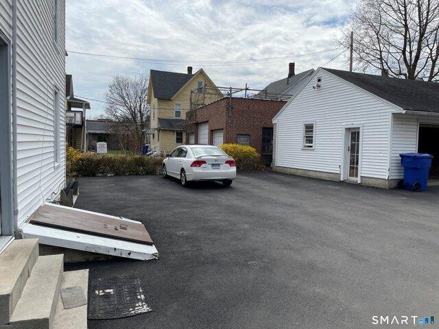 house with 9 bedroom, Torrington CT ES104920511