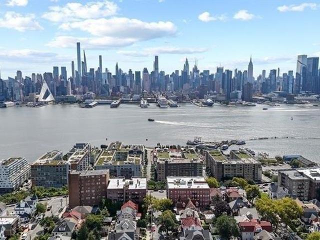 house with 9 bedroom, Weehawken NJ ES104568420
