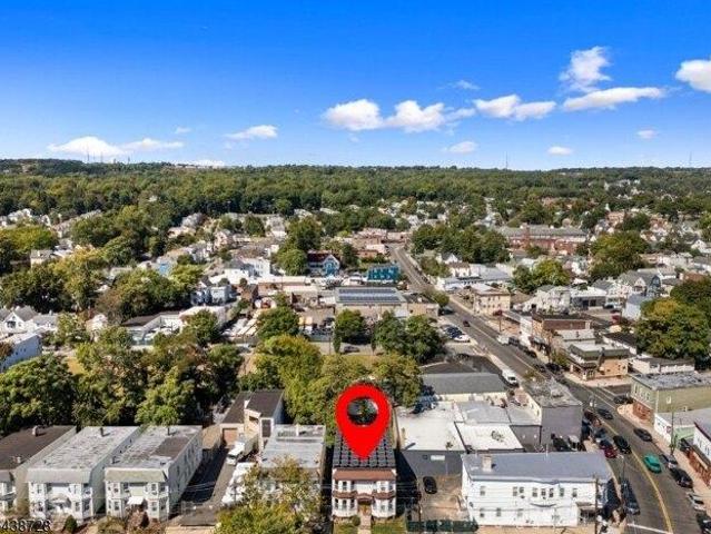 house with 9 bedroom, West Orange NJ ES105173899