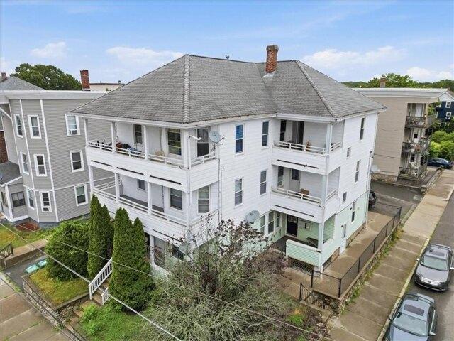 house with 9 bedroom, Woonsocket RI DS104374762