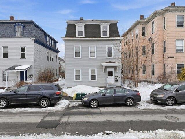 house with 9 bedroom, Worcester MA DLS102157126