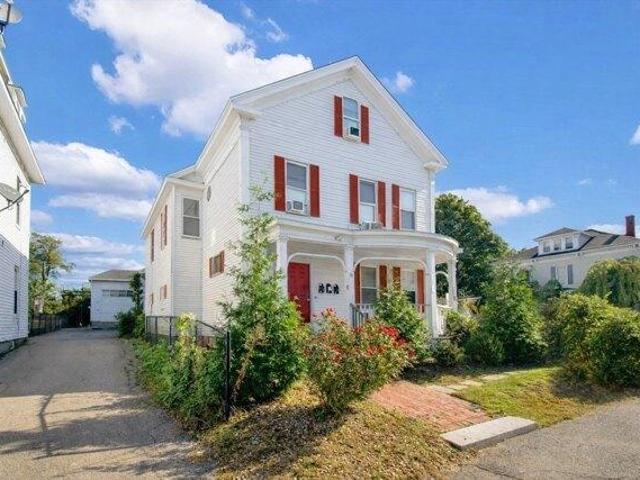 house with 9 bedroom, Worcester MA DLS102370870
