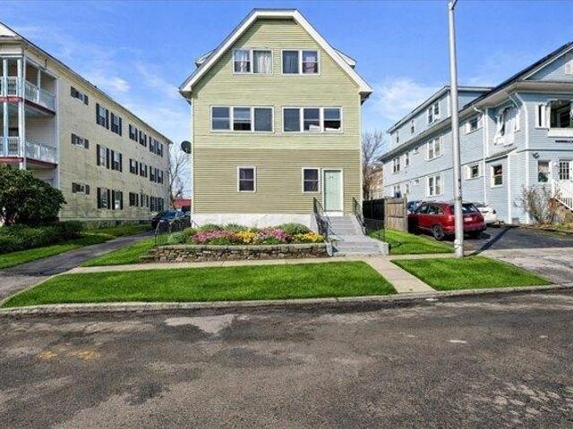 house with 9 bedroom, Worcester MA DLS102669363