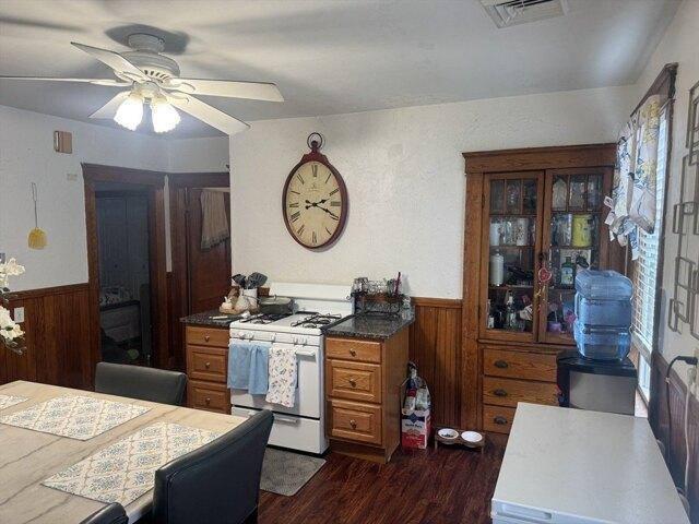 house with 9 bedroom, Worcester MA DS103443922