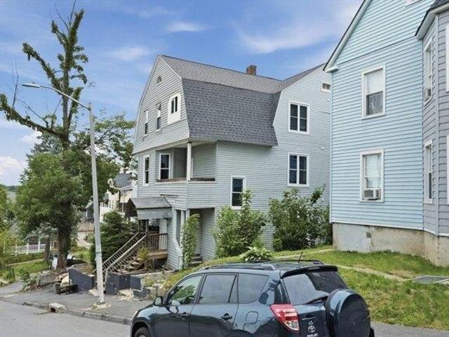 house with 9 bedroom, Worcester MA DS104113584