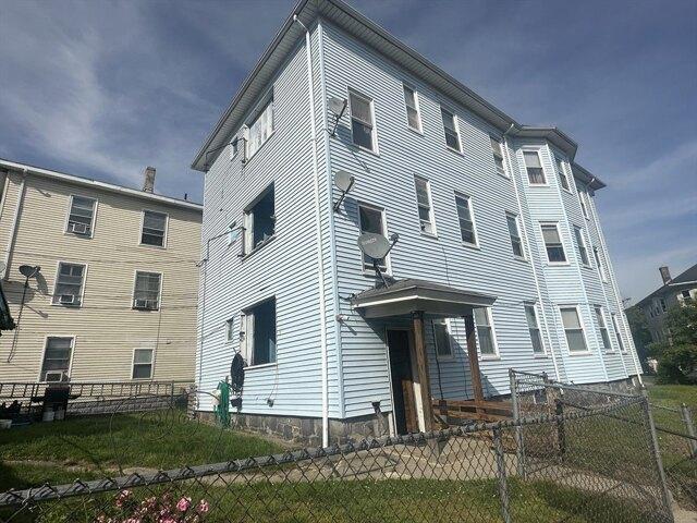 house with 9 bedroom, Worcester MA DS104189722
