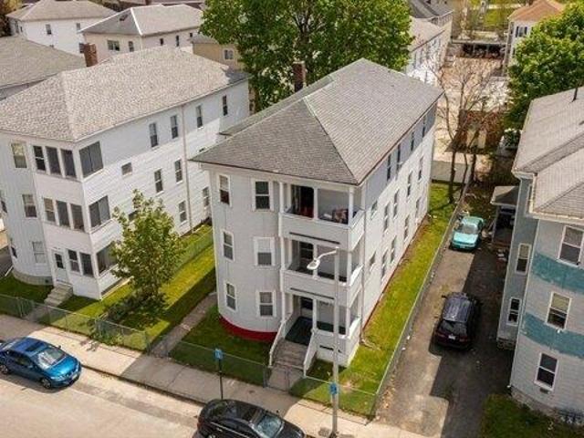 house with 9 bedroom, Worcester MA ES103496005