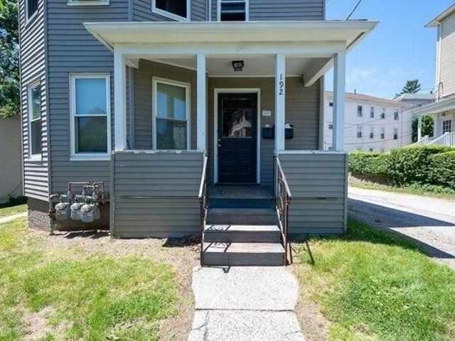 house with 9 bedroom, Worcester MA ES103889559