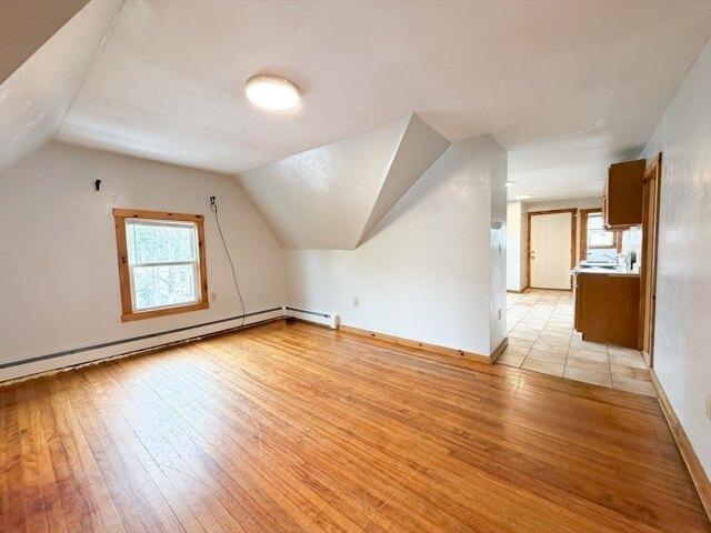 house with 9 bedroom, Worcester MA ES105106081