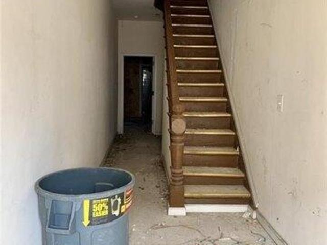 house with 9 bedroom, Yonkers NY DLS102279678