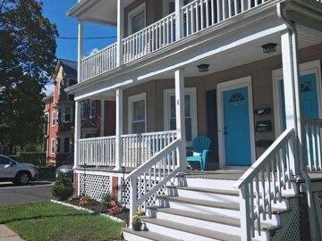 house with 9 bedroom, Attleboro MA DS102344021