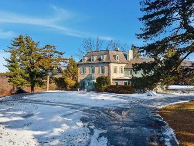 house with 9 bedroom, Bennington VT ES104189163
