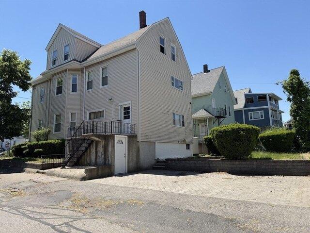 house with 9 bedroom, Belmont MA ES104010354