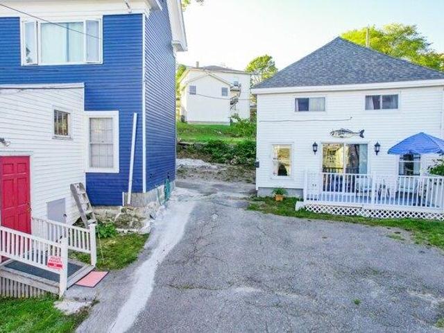 house with 9 bedroom, Boothbay Harbor ME ES105142353