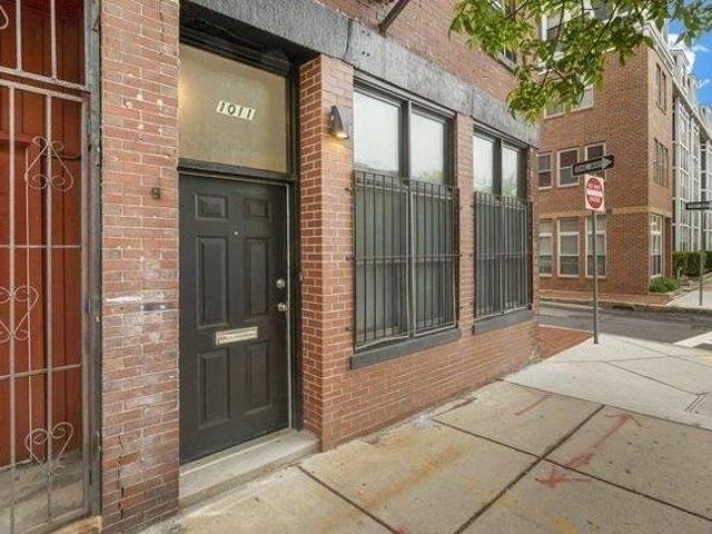 house with 9 bedroom, Boston MA DLS102442537