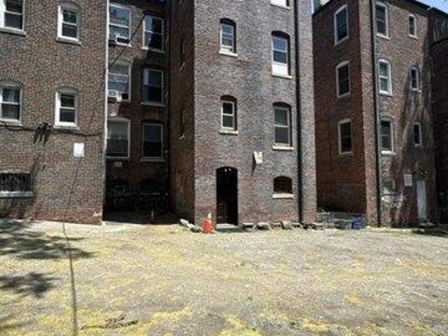 house with 9 bedroom, Boston MA DLS102531455