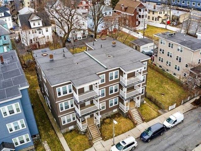 house with 9 bedroom, Boston MA DLS102671087