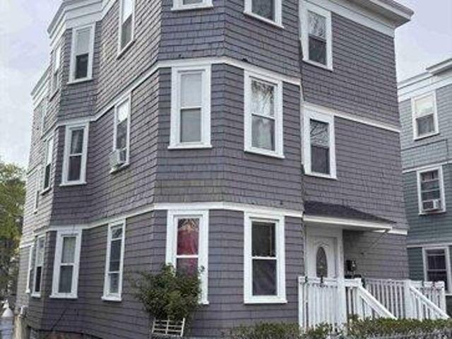 house with 9 bedroom, Boston MA DLS102959044
