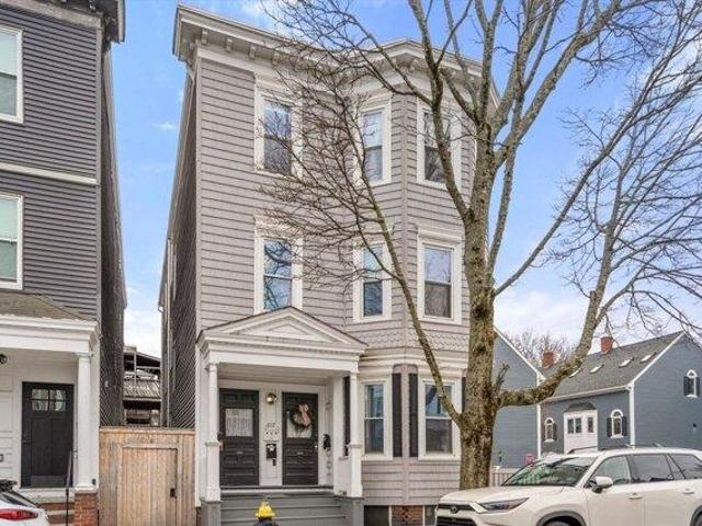 house with 9 bedroom, Boston MA DLS102960484