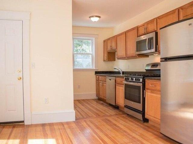 house with 9 bedroom, Boston MA DS102708149