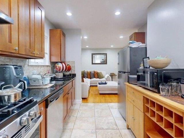 house with 9 bedroom, Boston MA DS103034294