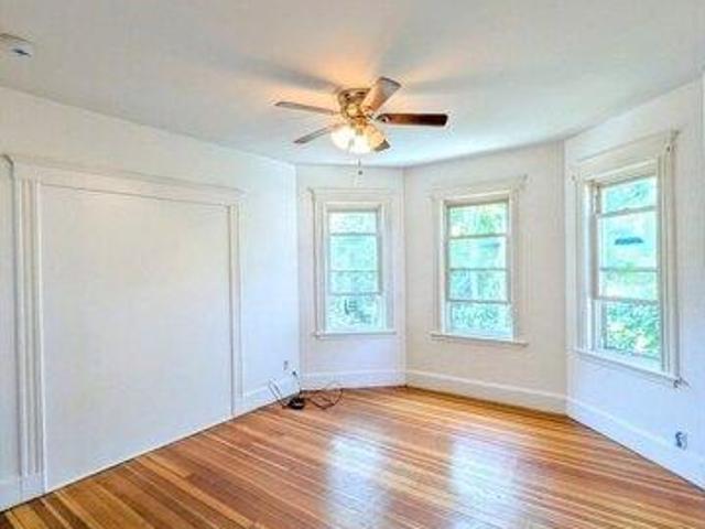 house with 9 bedroom, Boston MA ES103036750